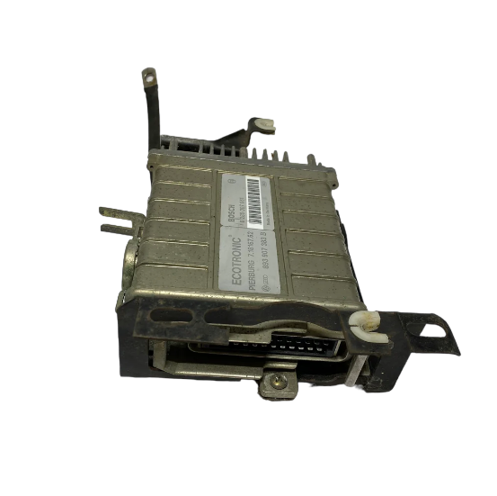 ECU. Engine Control Unit. Golf 1.6 / Jetta 1.6 75 HP Pierburg. – Golf ...